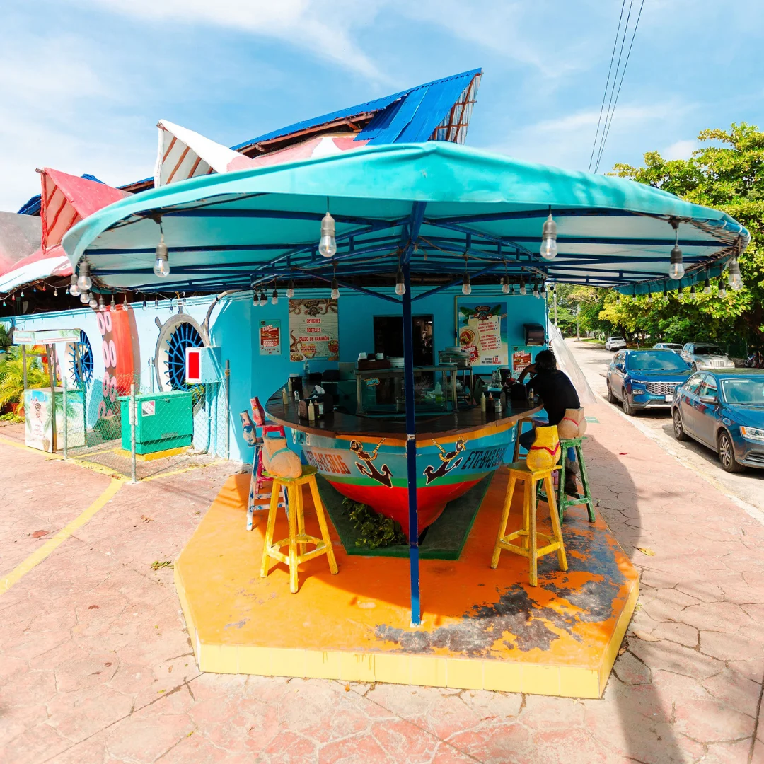 La Historia de El Timón de Cancún: Más de 40 Años de Sabor y Tradición ...
